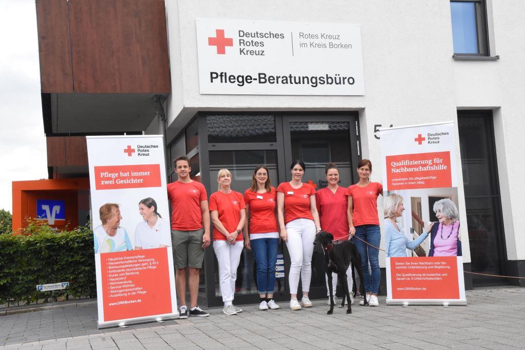 Rotes Kreuz eröffnet Pflegebüro in Burlo und qualifiziert für ...